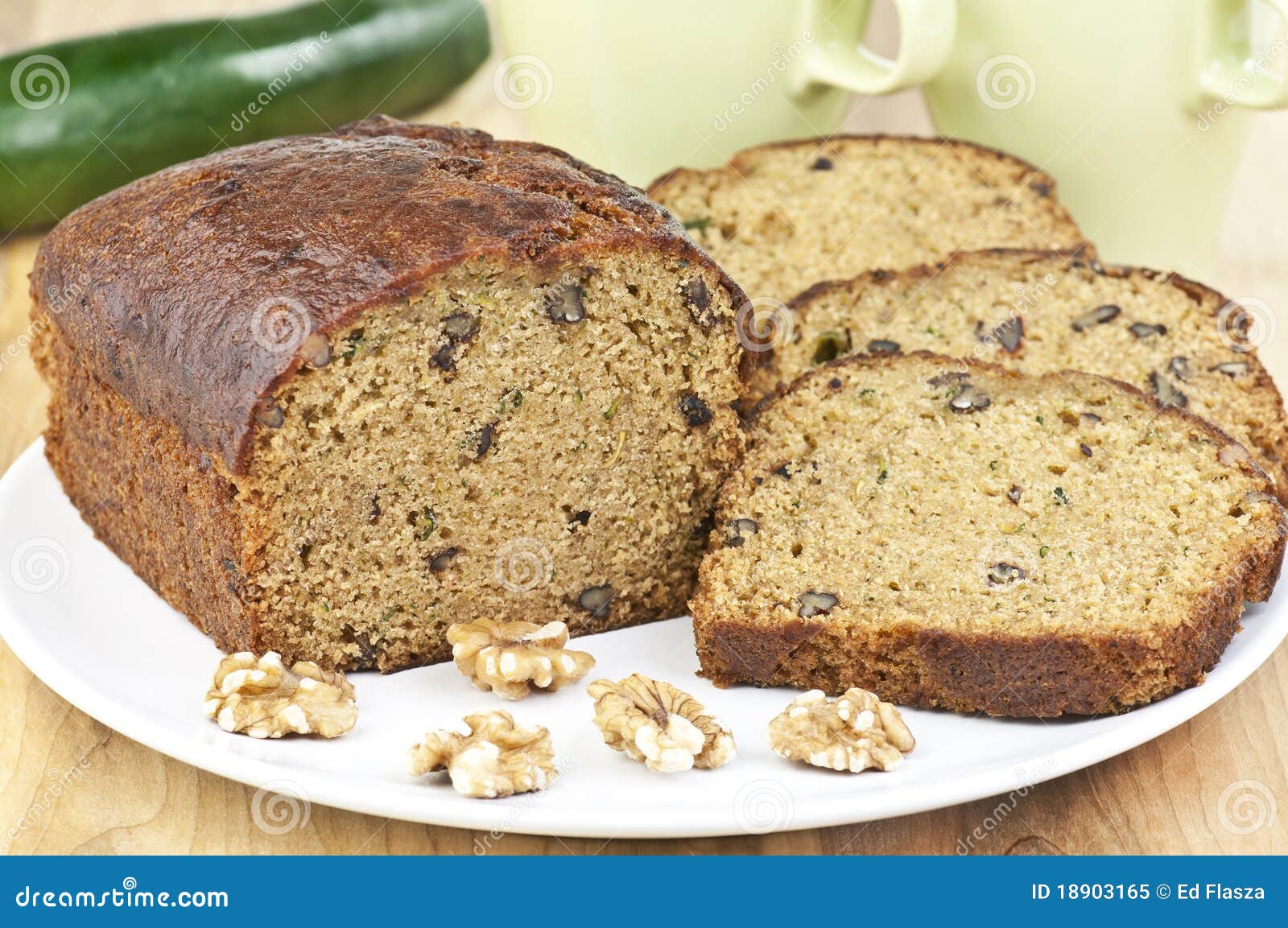 Zucchini nut bread stock image. Image of slice, carbohydrates - 18903165