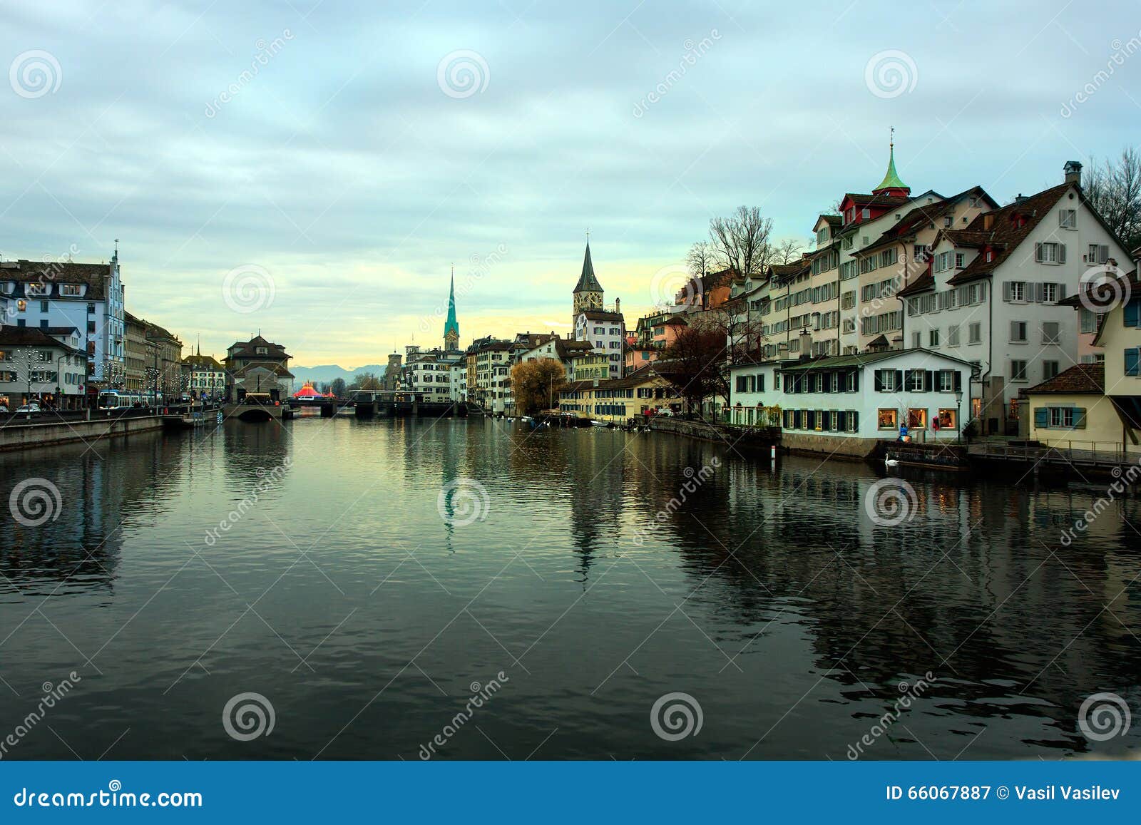 Zurigo, Svizzera immagine stock. Immagine di bello, riflessione - 66067887