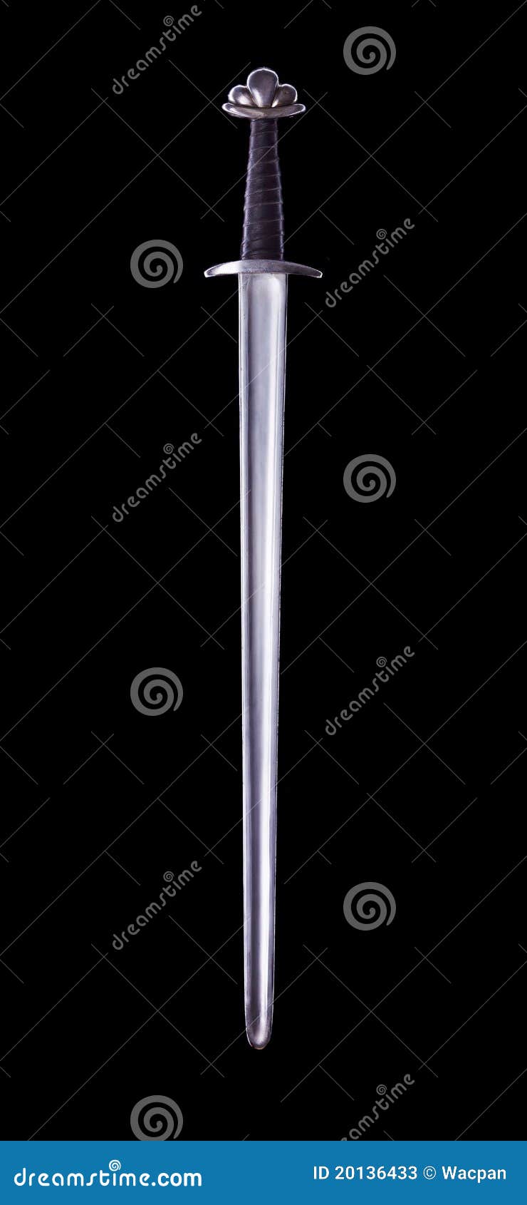 Zwaard stock afbeelding. Image of geïsoleerd, middeleeuws - 20136433