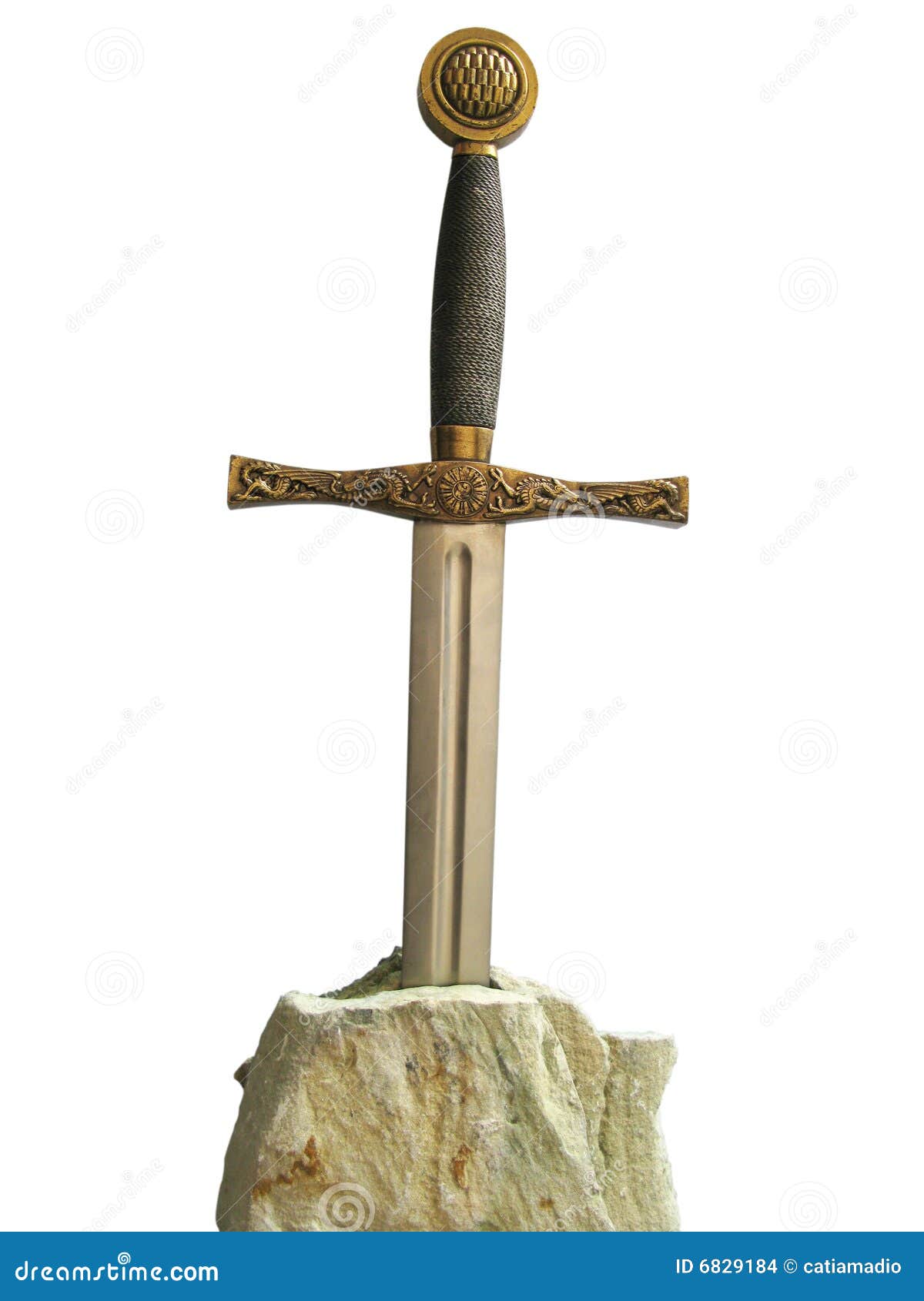 Zwaard in de steen stock foto. Image of zwaarden, wapens - 6829184