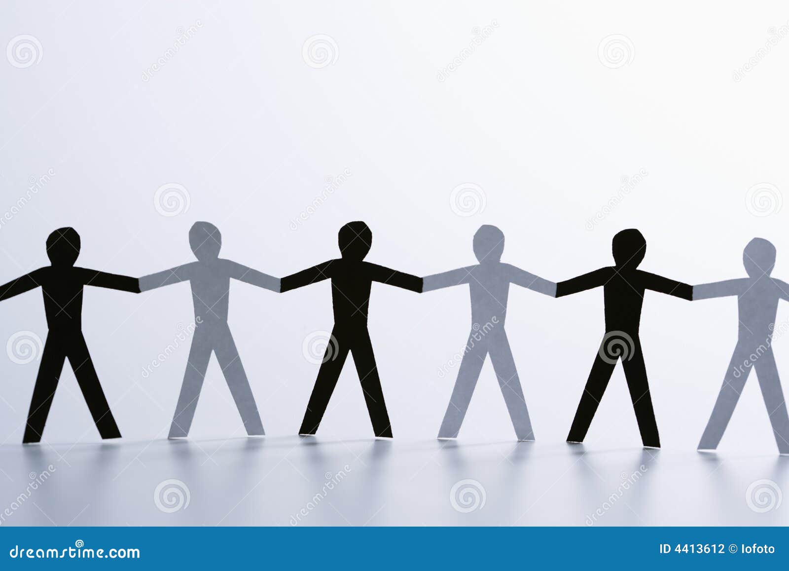 Zwart-witte mensen stock foto. Image of horizontaal, document - 4413612