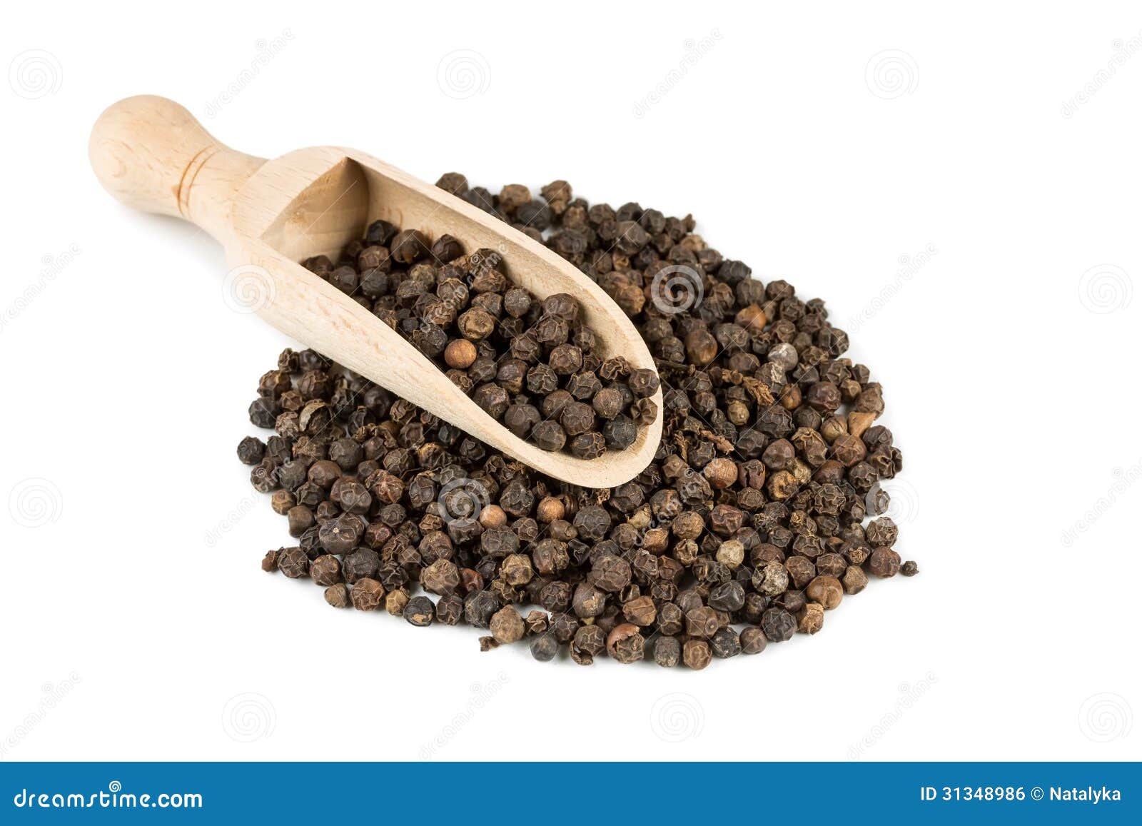 Zwarte peper in een lepel stock foto. Image of zwart - 31348986