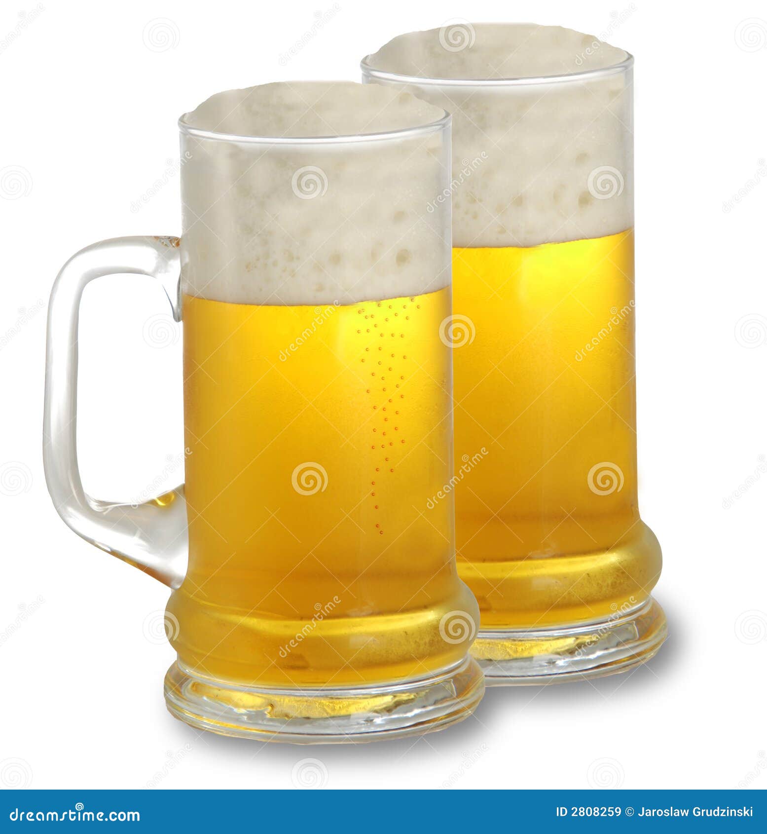 Zwei Pints Bier stockbild. Bild von getränk, kalt, luftblasen - 2808259