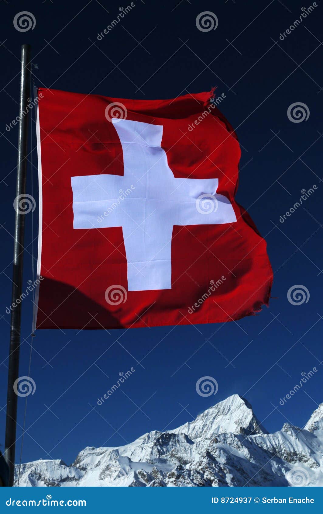 Zwitserse vlag stock afbeelding. Image of kruis, vliegen - 8724937