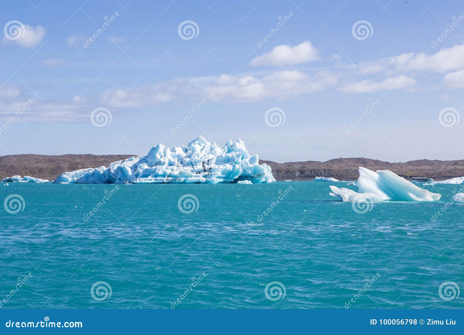 голубое Rl N лагуны Kuls Исландии J ледникового льда Стоковое Фото - изображение насчитывающей ...