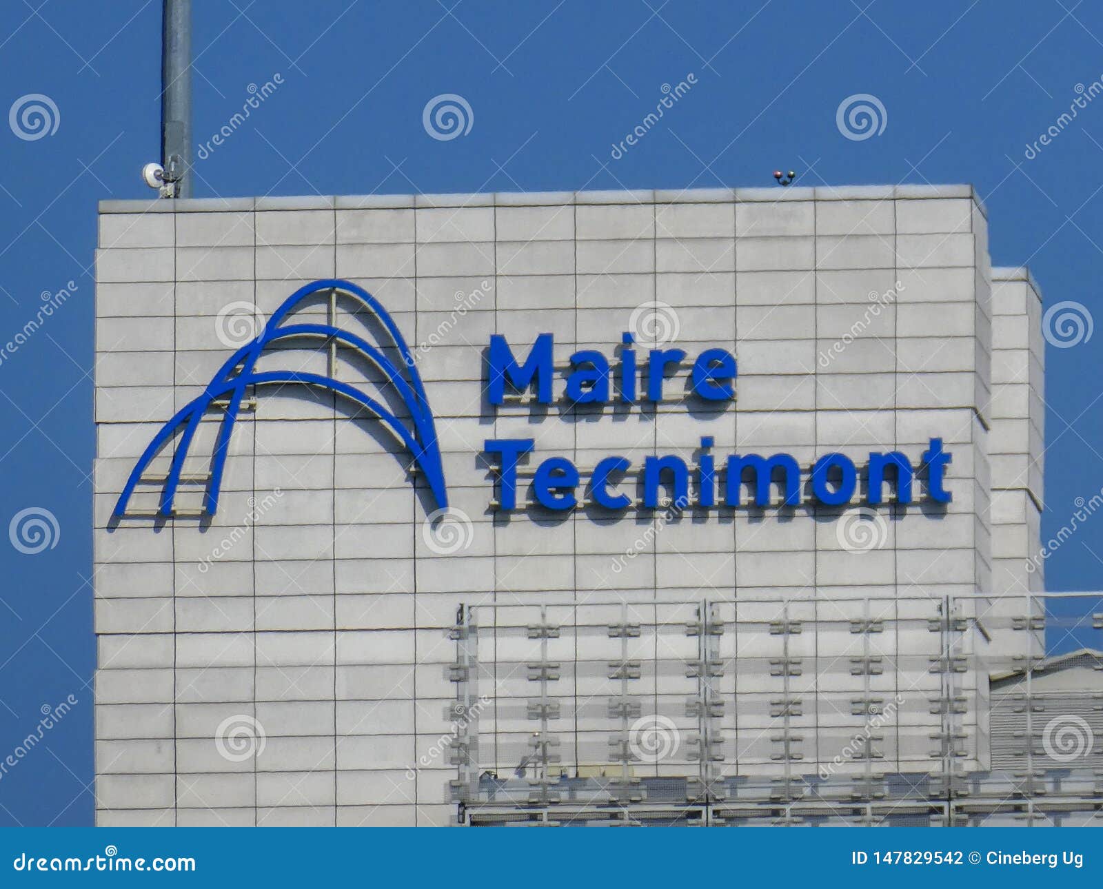 工兵连梅尔Tecnimont标志 图库摄影片. 图片 包括有 标志, 社论, 城市, 标志牌, 股票, 米兰 - 147829542