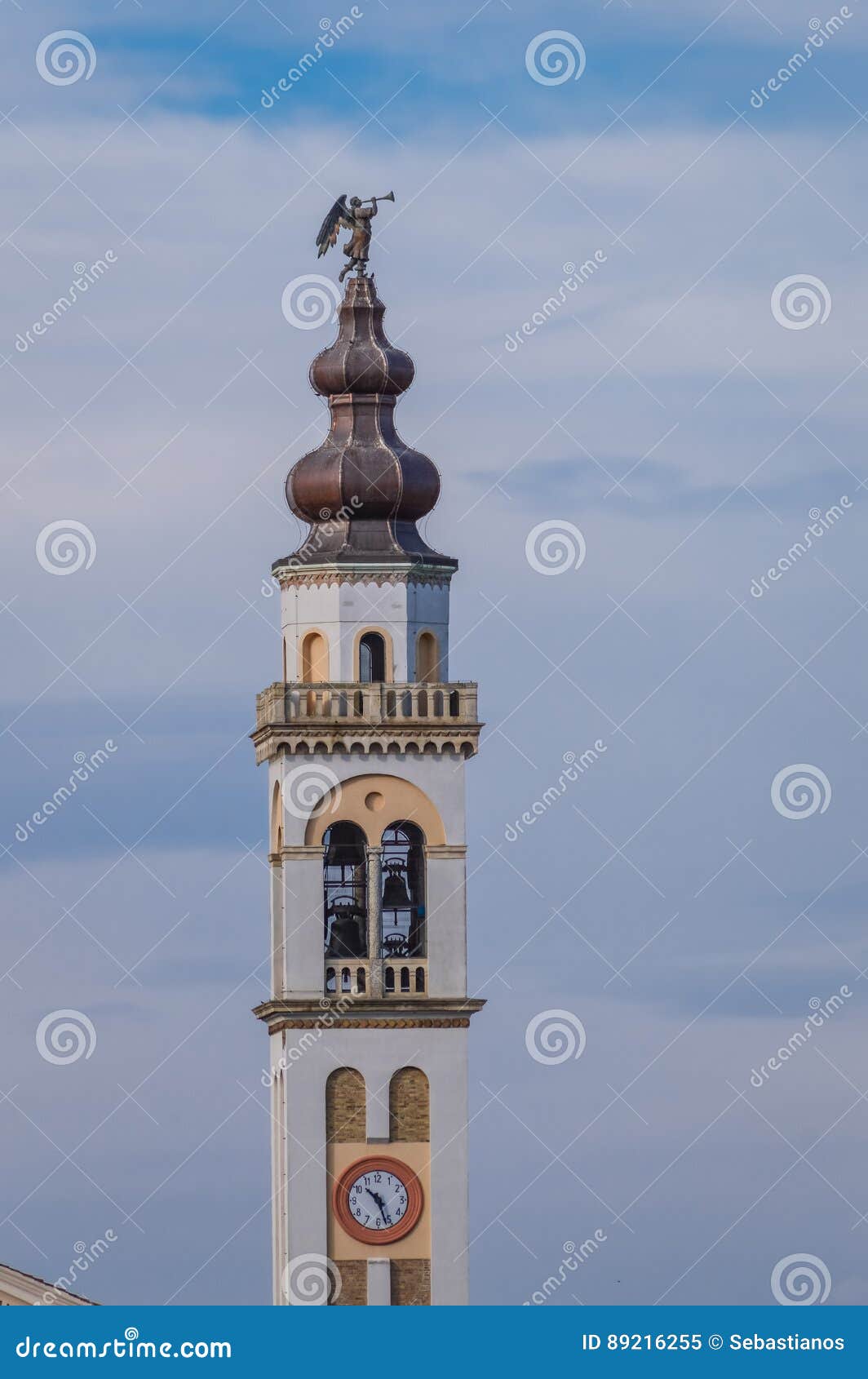 意大利钟楼在Bottrighe，罗维戈，意大利 库存图片. 图片 包括有 欧洲, 历史, 教堂, 教会, 天使 - 89216255